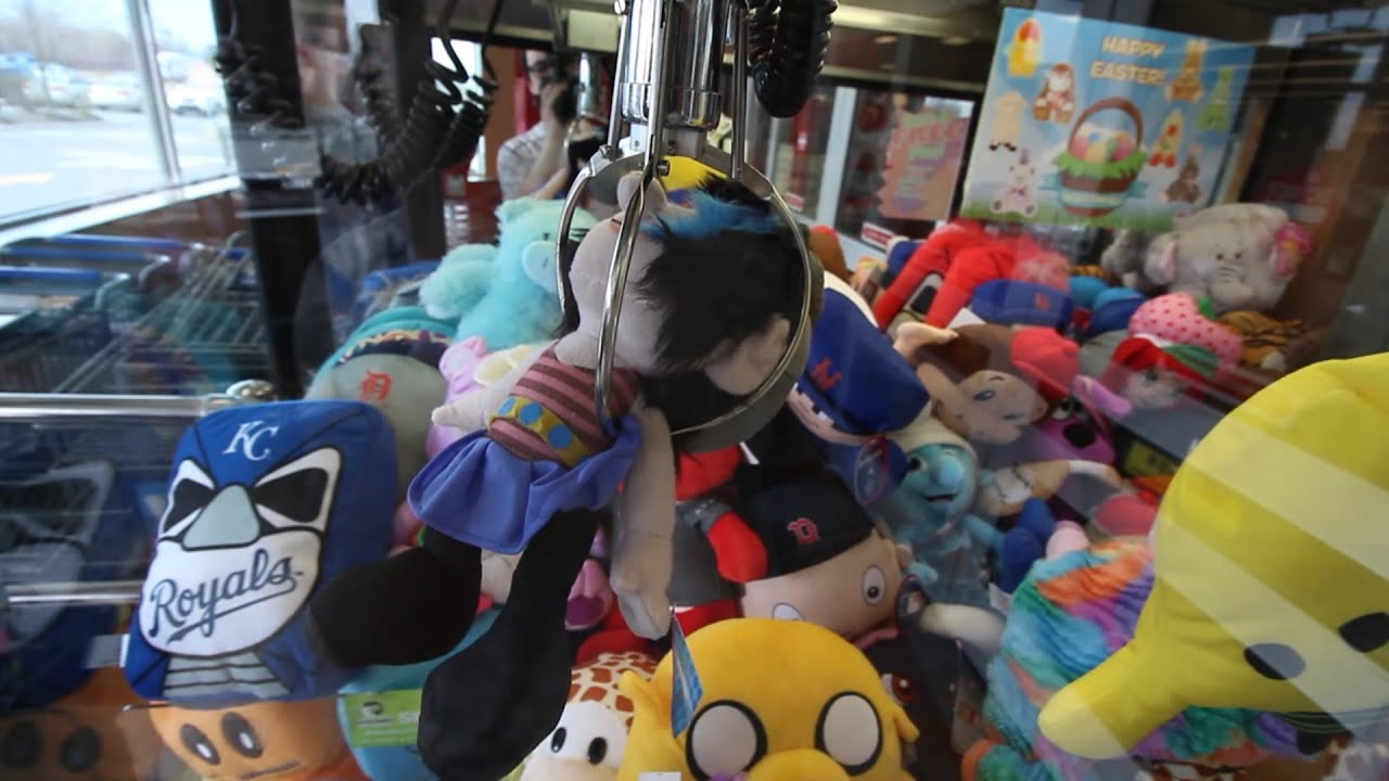 How Many Prizes Can You Win For $30 On a Claw Machine? - YouTube