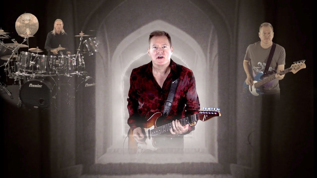 Steve Ogle - Chasing Dreams (Official Music Video) - YouTube