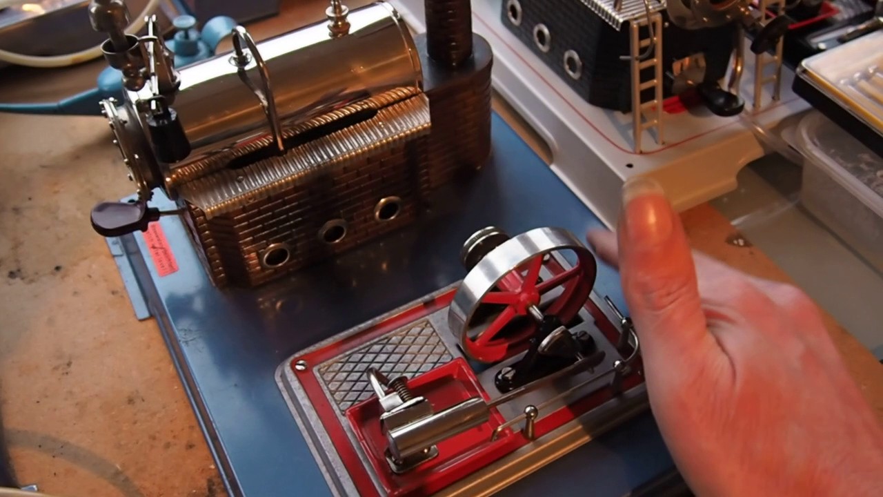 WILESCO D12 STEAM ENGINE OVERVIEW - YouTube