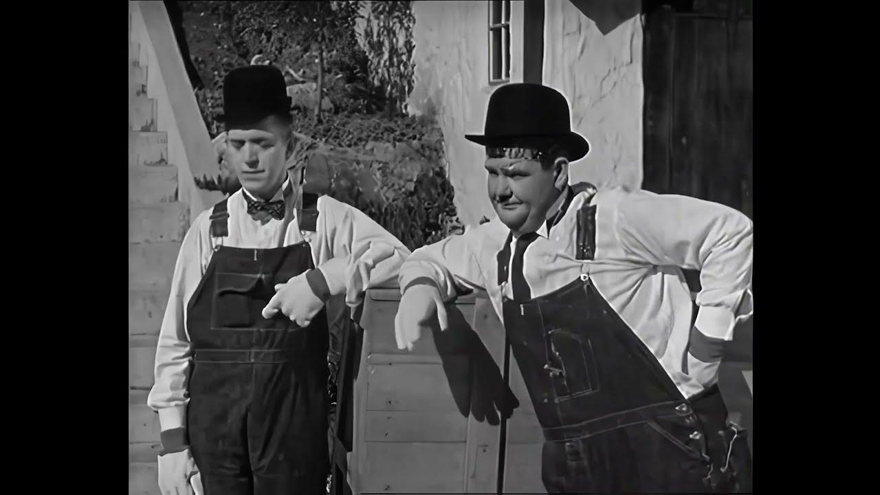 Restored - Laurel And Hardy - The Music Box - 1080p - YouTube
