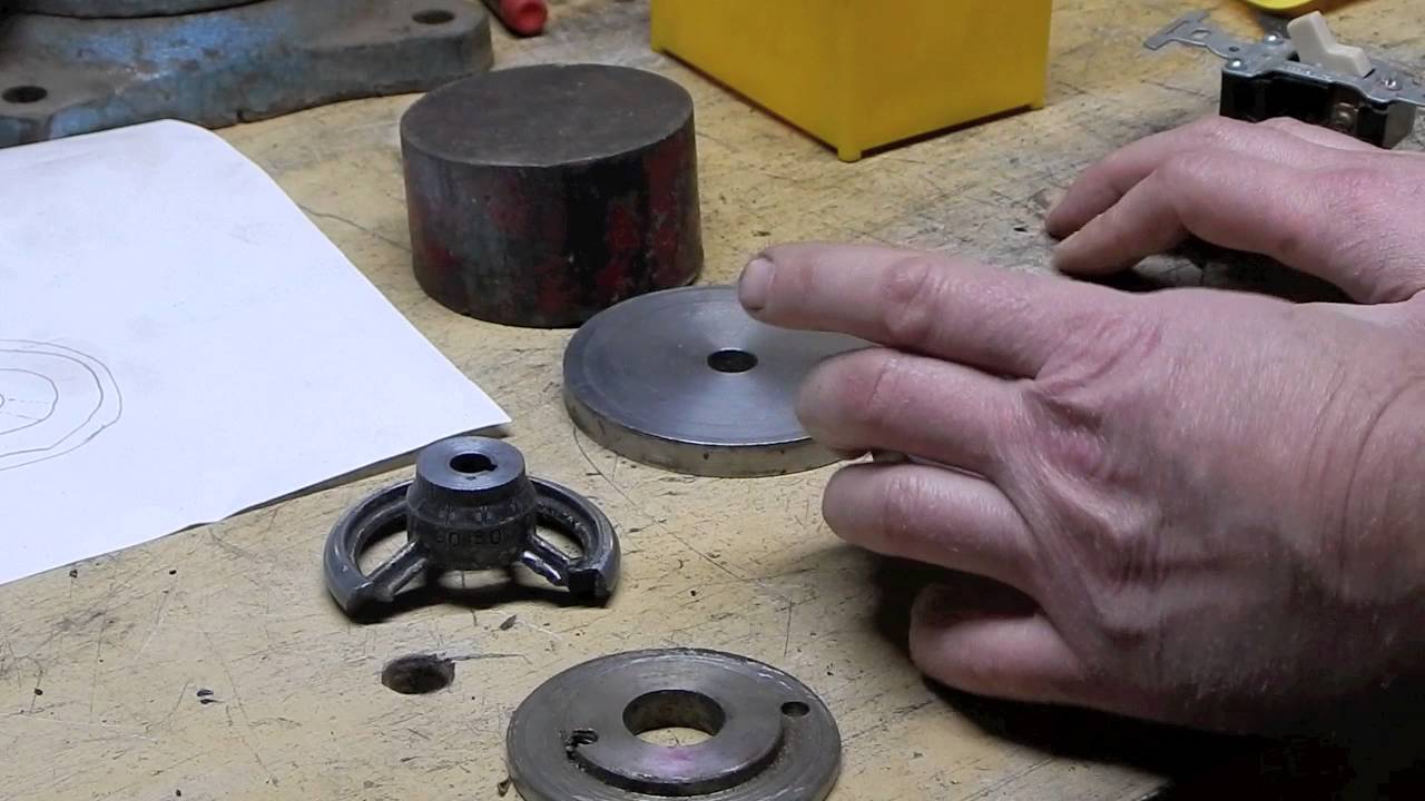 Atlas 9" Lathe Part 36 - YouTube