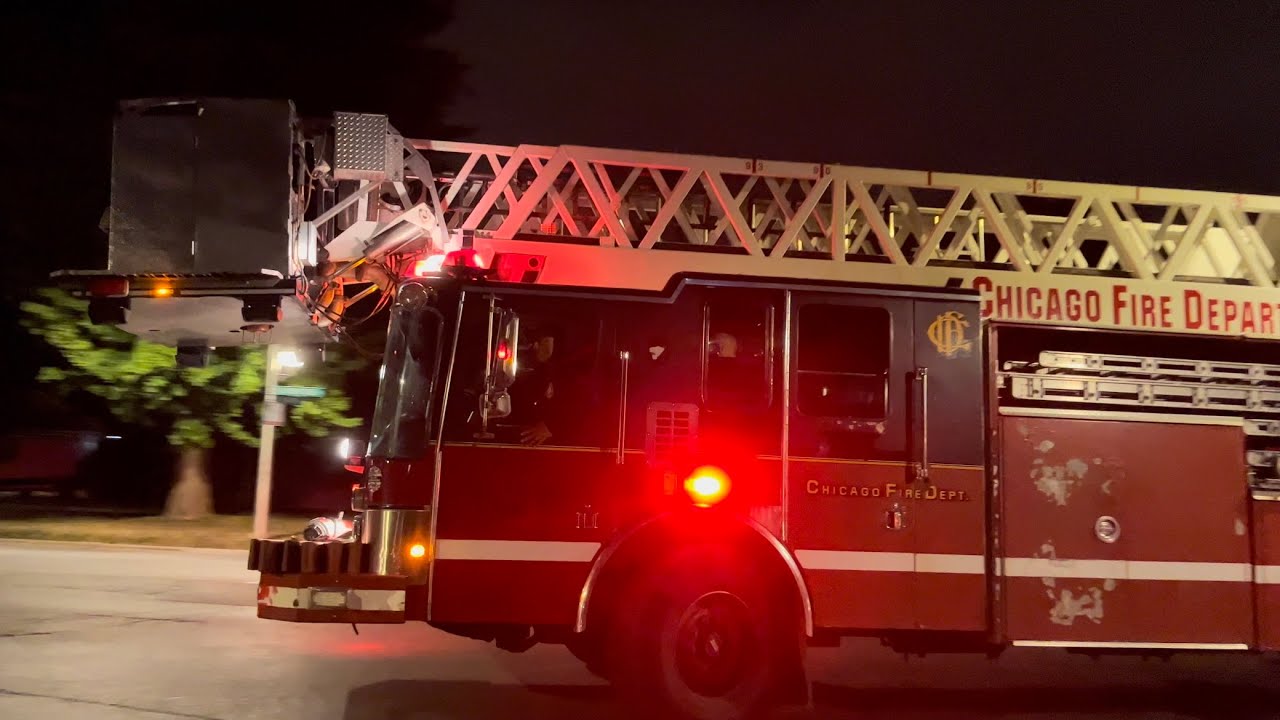Chicago Fire Department tower 23 responding - YouTube