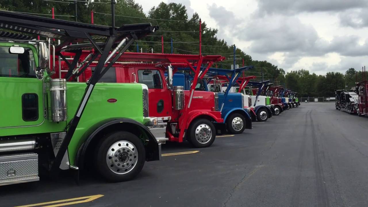 Pick a color, any color... Big Rig Peterbilt Trucks - YouTube