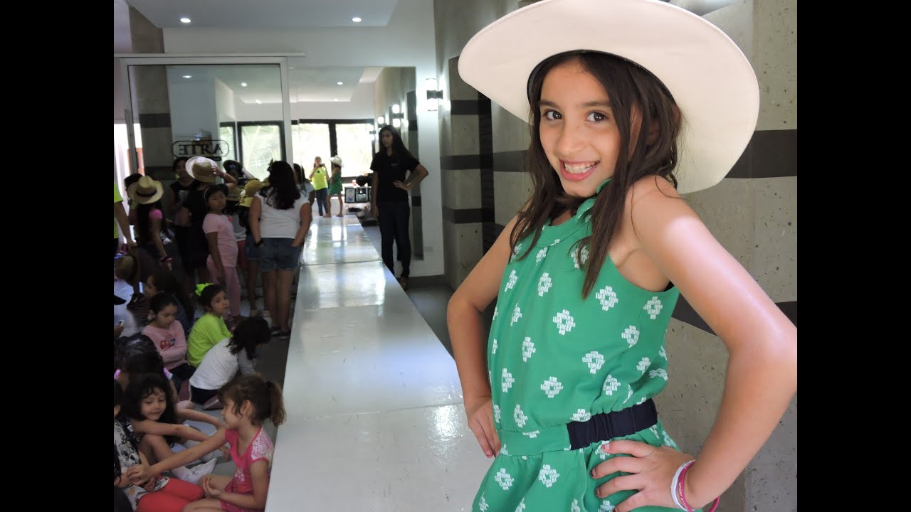 Clases de Modelaje y Personalidad - YouTube