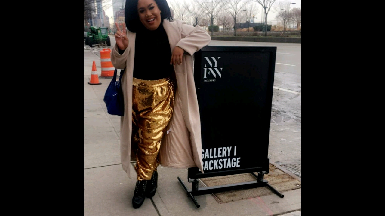Patrick Star Goes To NY Fashion Week| SnapChat Story - YouTube