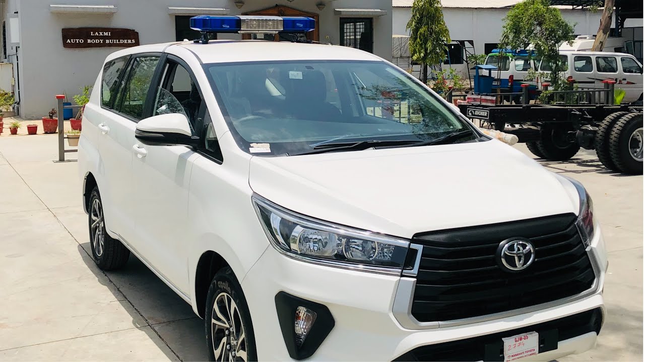 Toyota Innova Crysta Ambulance - YouTube