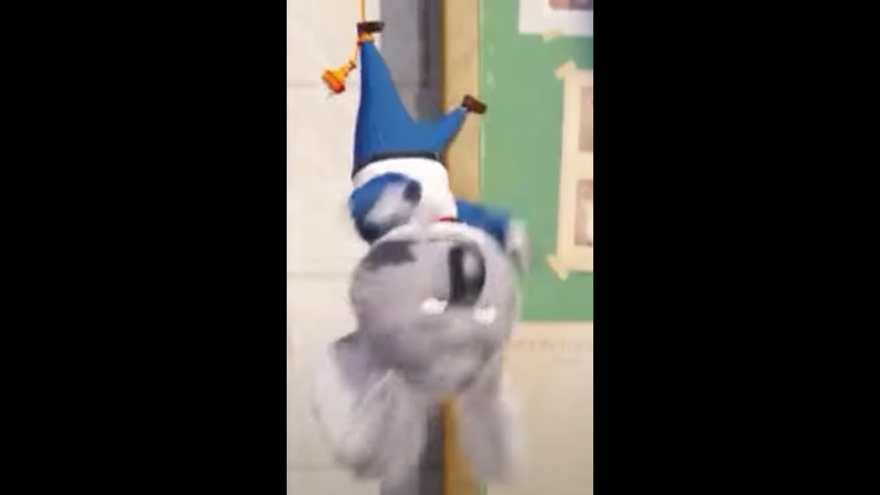 Buster Moon dies *emotional* - YouTube