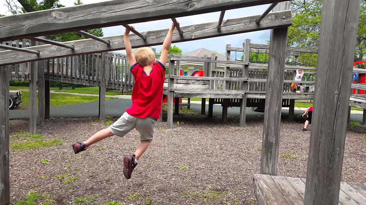 Tanner monkey bars - YouTube
