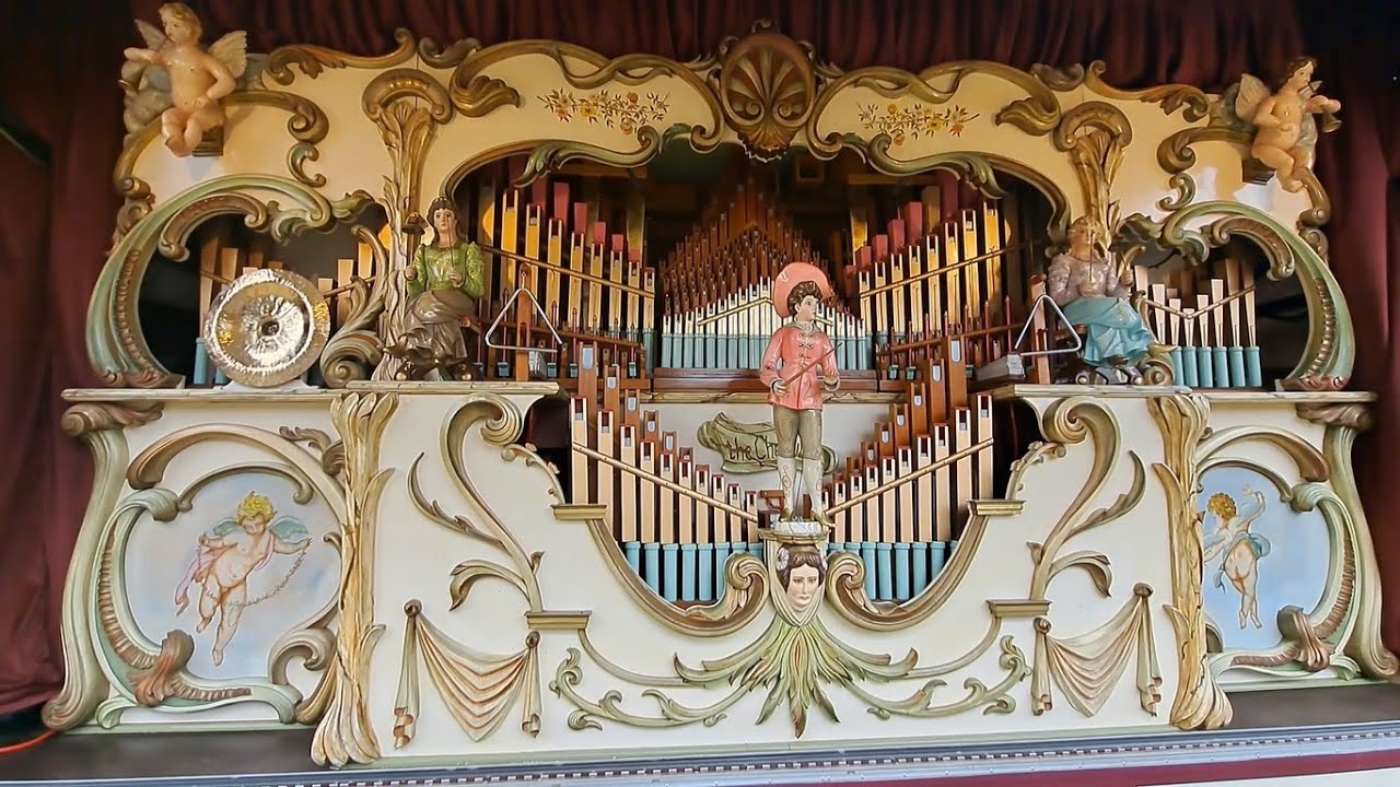 89 key Whitehead fairground organ - Pinkneys Green, May 2025 - YouTube
