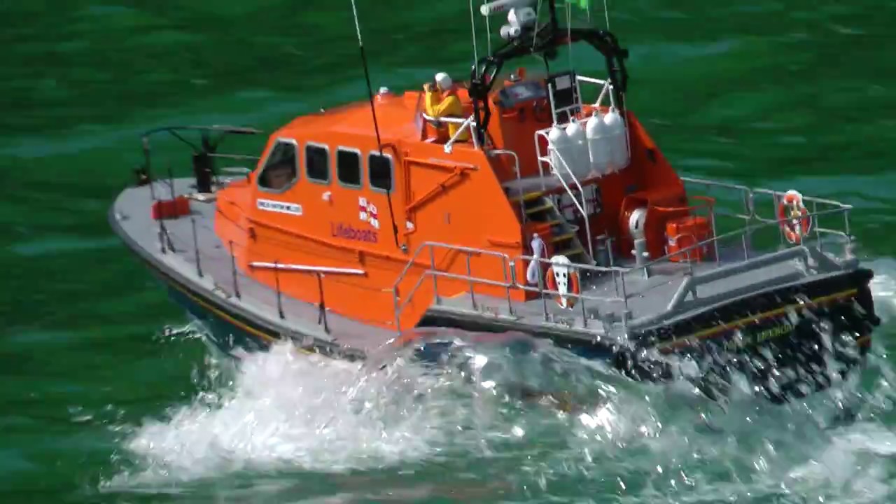 Speedline Models Tamar In Action - YouTube