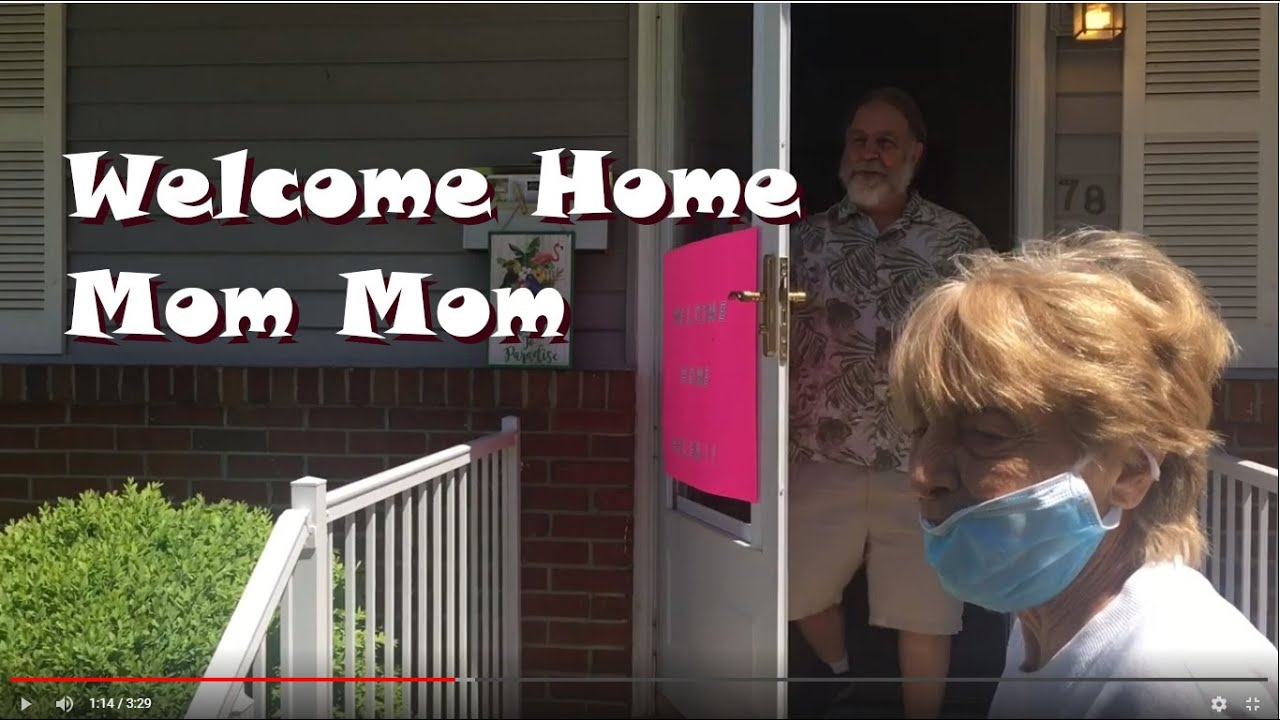 When Mom mom came home - YouTube