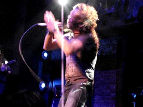 Barış Akarsu-Islak ıslak_Balans