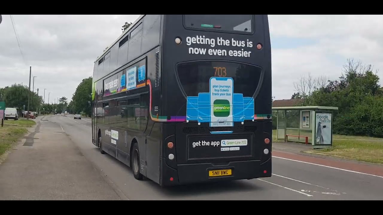 Here is the 703 bus in Heathrow Sunday 2 July 2023 - YouTube