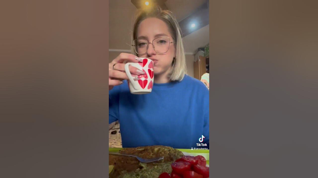 GRUBERKA - sta jedem u toku dana #shorts - YouTube