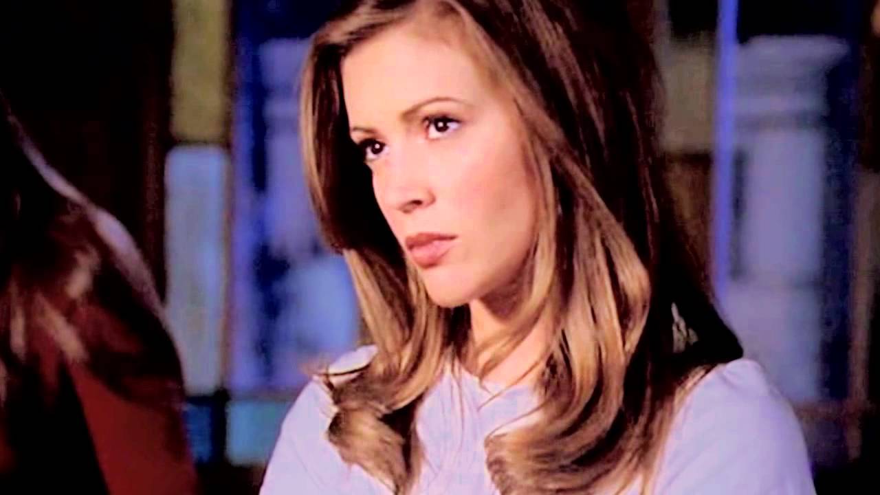 » Phoebe Halliwell (CHARMED) "...I lived, I loved..." - YouTube