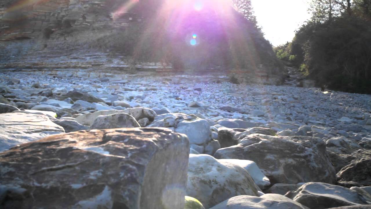 Explore&More - Lavernock Point - YouTube