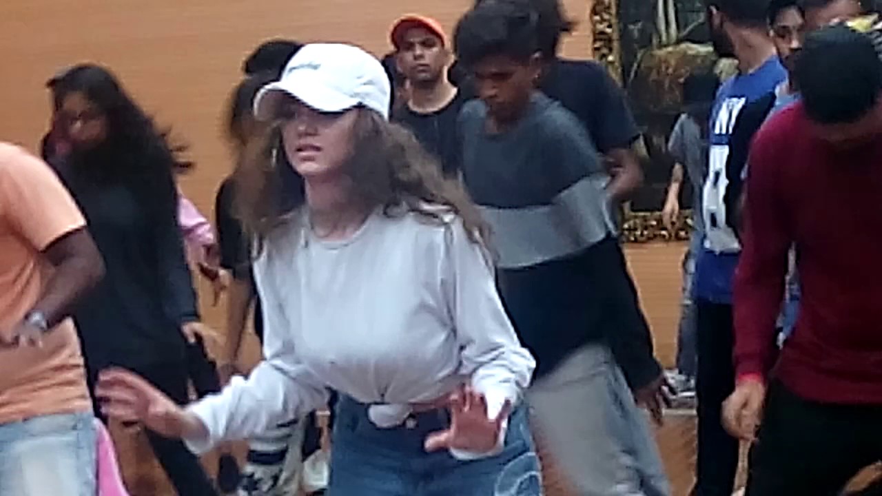 Dytto dance with student in india workshop - YouTube