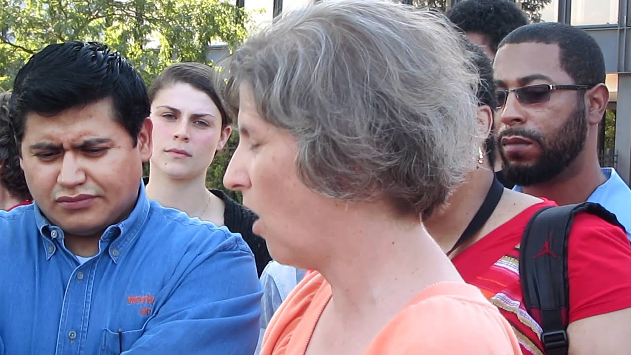 Erica Clark of Parents for Teachers criticizes the 2013 Chicago Public ...