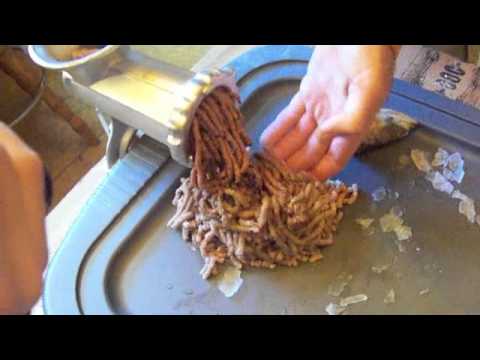 Making Chum for your OozzieJig - YouTube