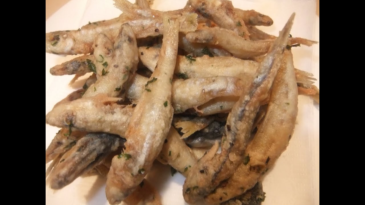Deep fried raw sprats (Whitebaits) - YouTube
