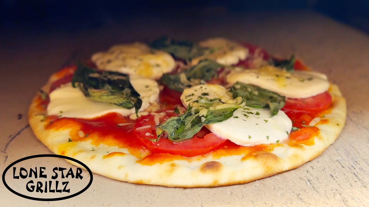 Flat Bread Pizza Recipes | BBQ Chicken Pizza | Pizza Margherita on the ...
