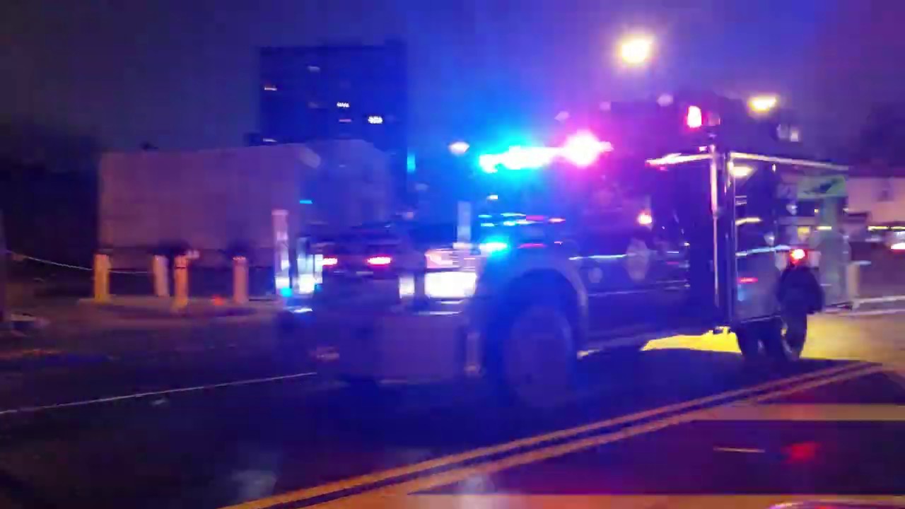 Jersey City EMS Unit/ JCPD ESU Responding 12-20-18 - YouTube