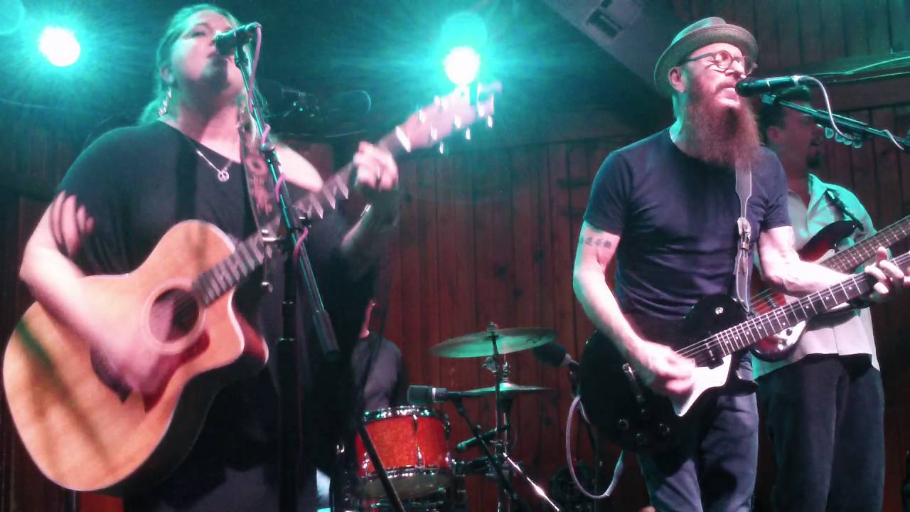 Deann Rene - The river song - YouTube