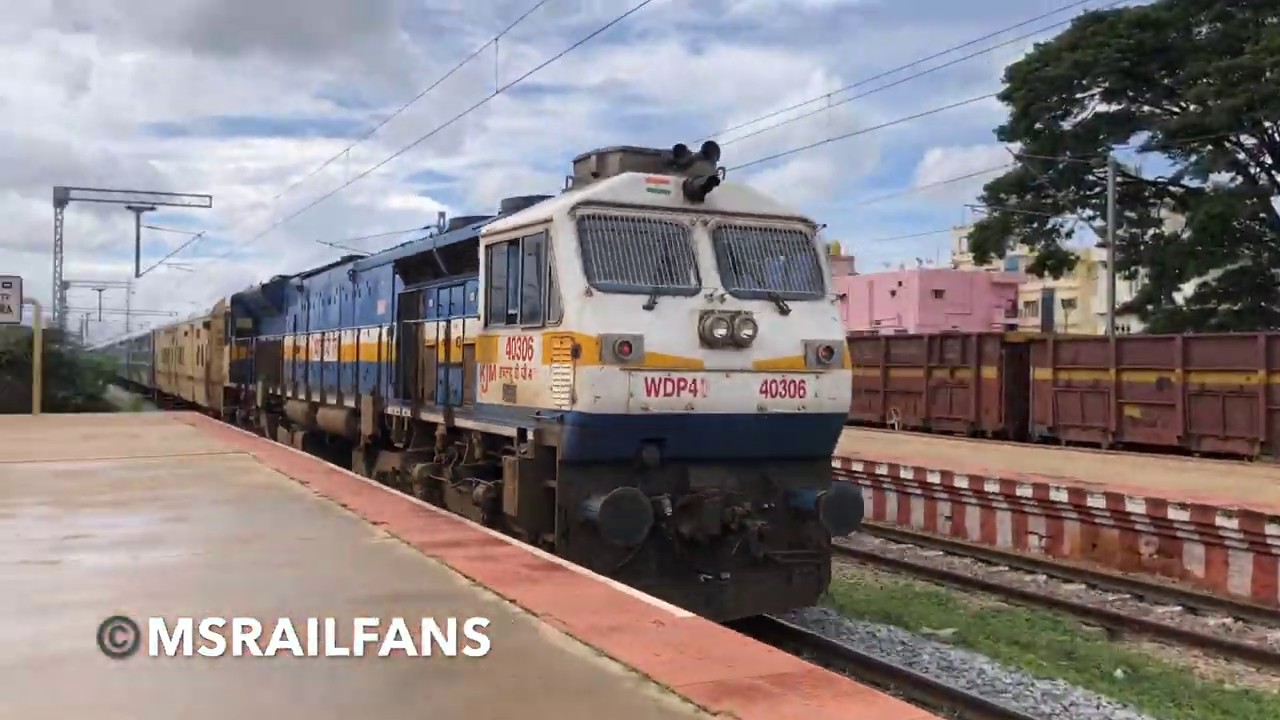 FIRST PUSH PULL PASSENGER TRAIN OF SWR || 56225 BANGALORE - TUMAKURU ...