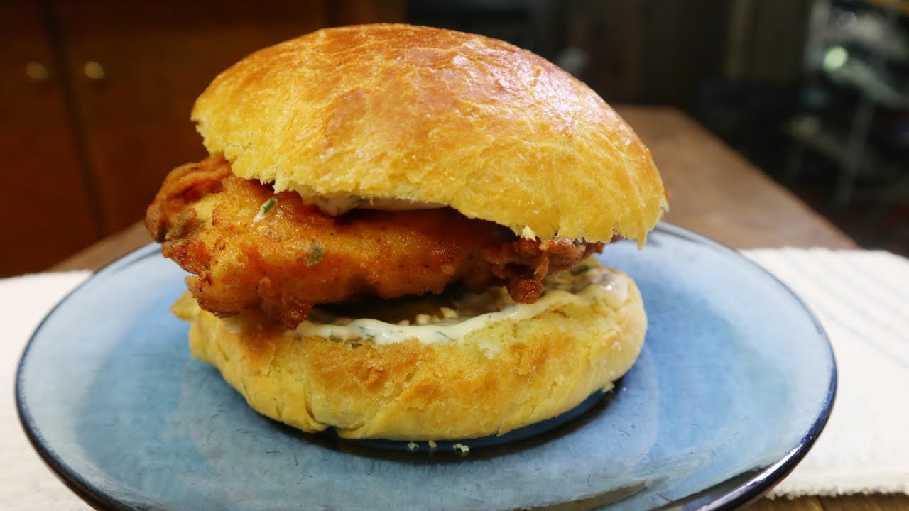 FRIED CHICKEN SANDWICHES WITH HOMEMADE BRIOCHE BUNS//RECIPE - YouTube