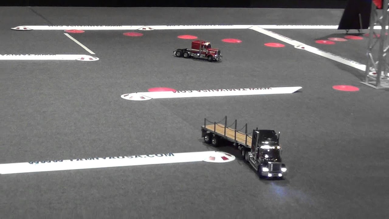 RC SEMI TRUCK ( 18 WHEELER ) RACING - YouTube
