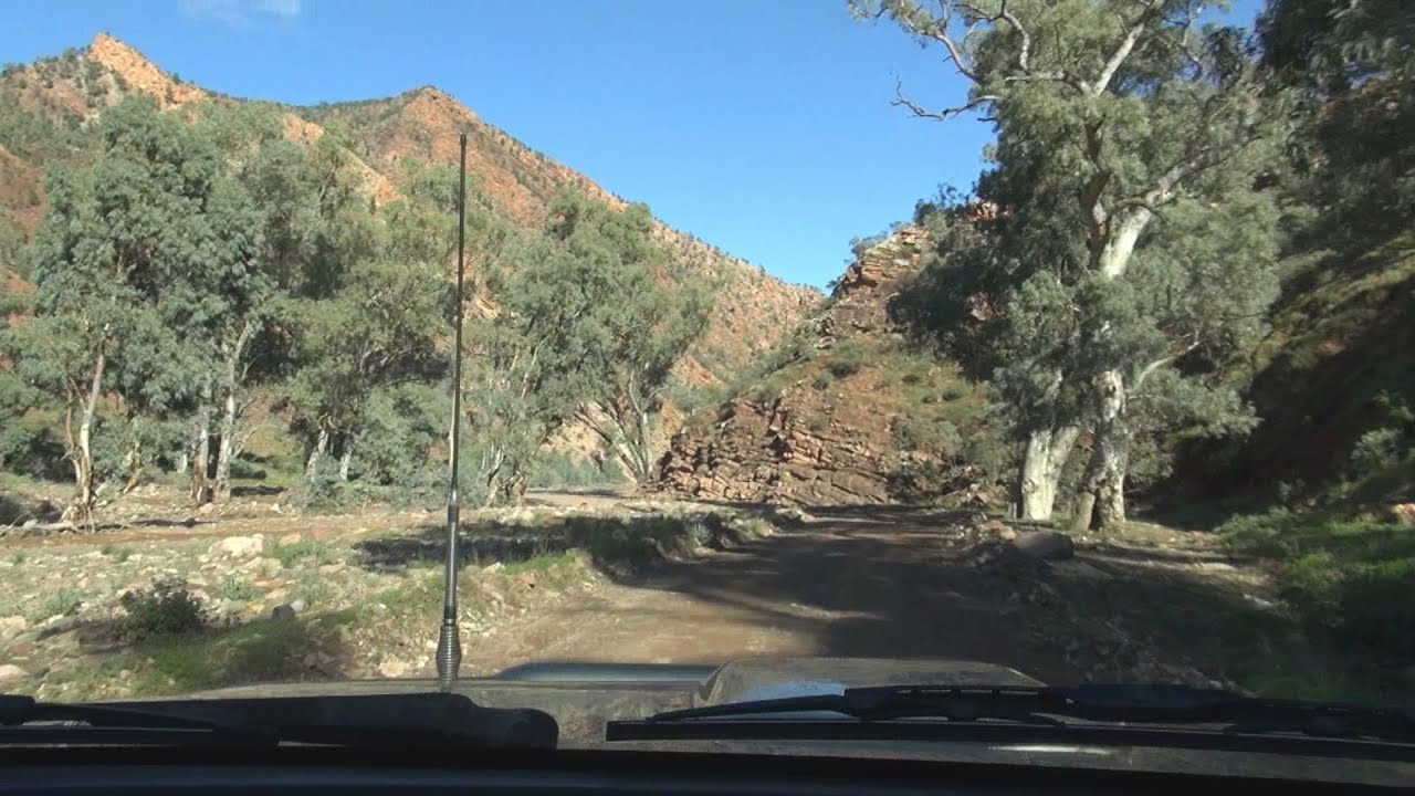 Brachina Gorge drive part 3 : Touring Australia - YouTube