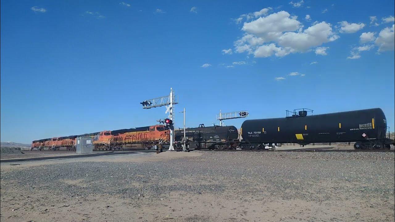 EB BNSF Manifest Train In Hodge Ca! #bigbossrailfanner - YouTube