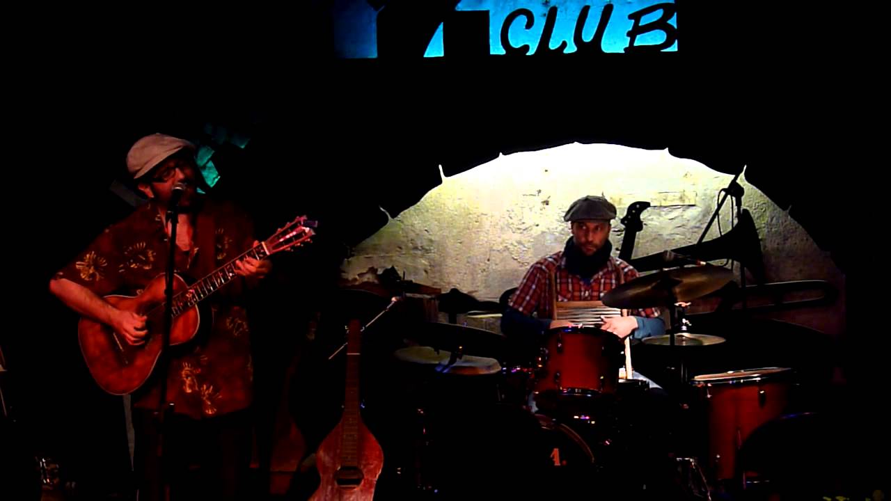 Francesco Piu live @ Hall Blues Club, Pélussin © Vincent HUGO - YouTube