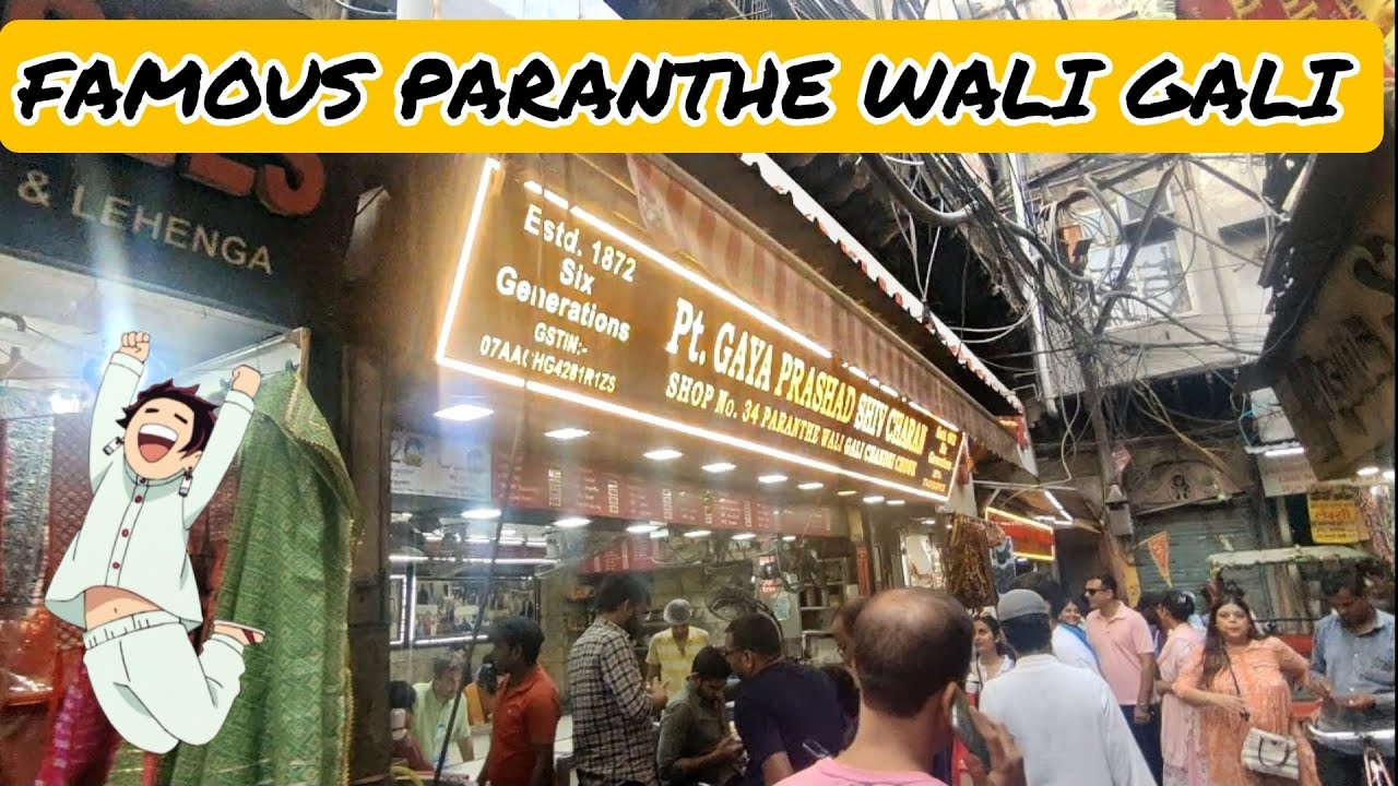 Delhi ke famous Paranthe Wali Gali 😯 - YouTube