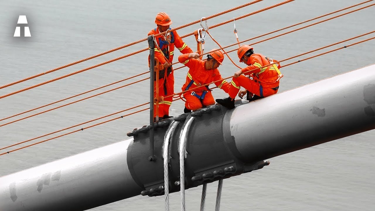 How are bridges built on water? - YouTube