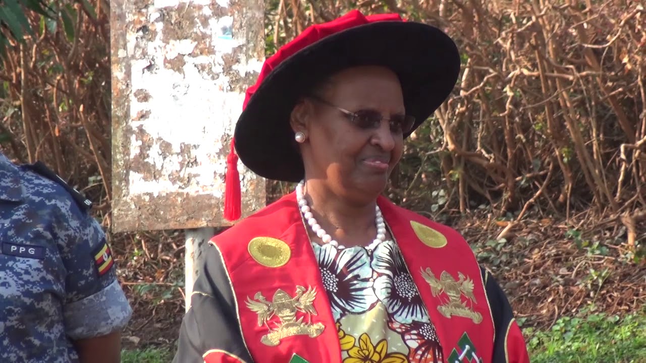 REMA NAMAKULA'S DR HAMZA SSEBUNYA GRADUATES AT THE 70th MAKERERE ...