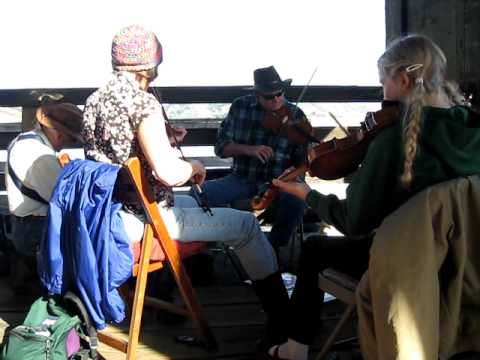 Colored Aristocracy/Seneca Square Dance. Off the Griddle String Band ...