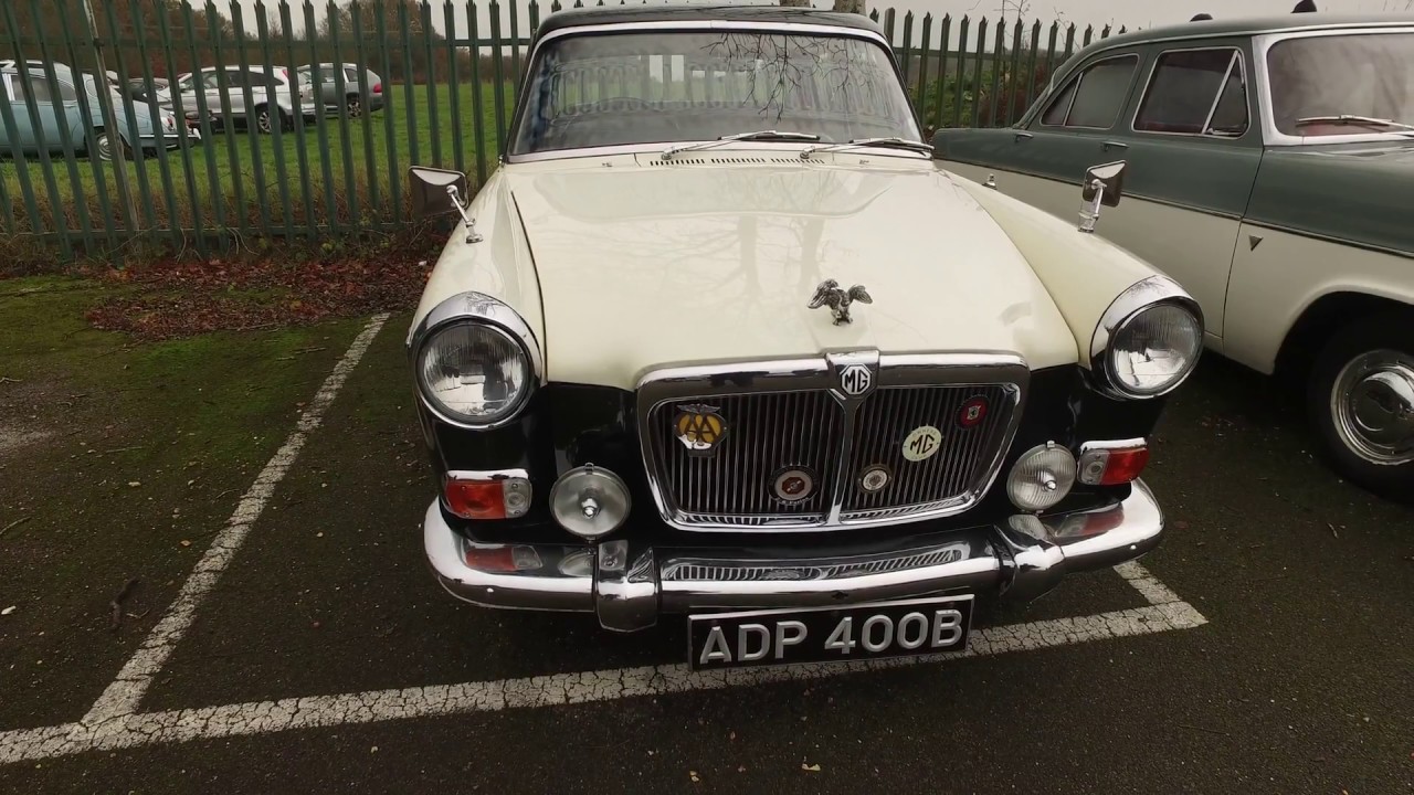 MG Magnette - YouTube