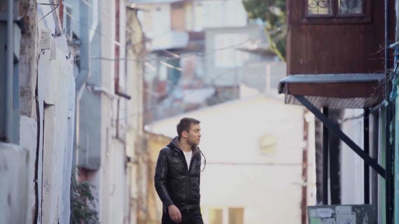 IONEL ISTRATI - TE CAUT [ official video ] - YouTube