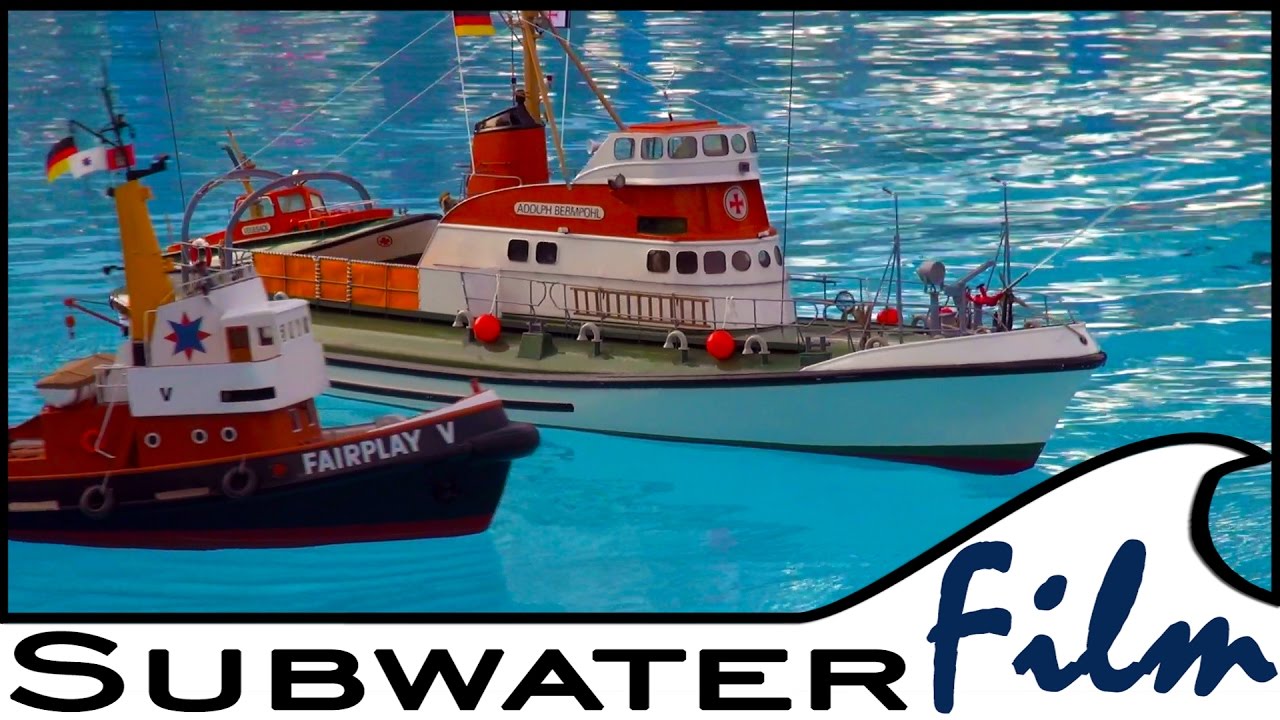 RC BOAT exhibition | Excelent Ships in Wahlstedt! - YouTube