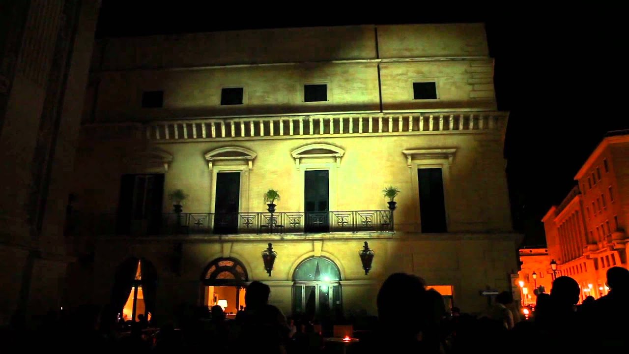 Architectural mapping - Notte Bianca Lecce 2012 - YouTube