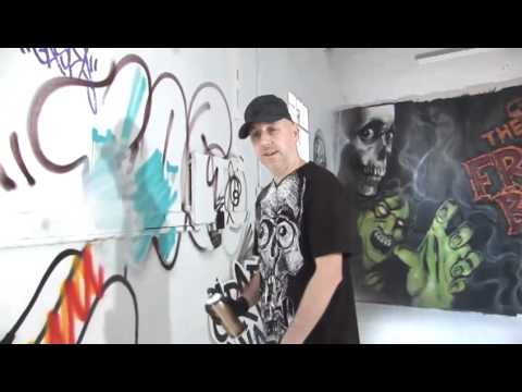How To Cover Up/Get Rid of Graffiti - YouTube