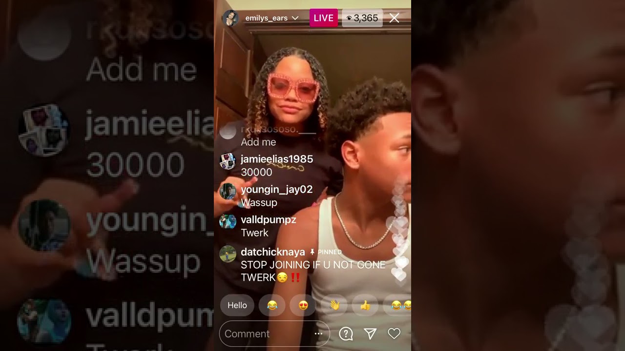 Emily ears on live twerking - YouTube
