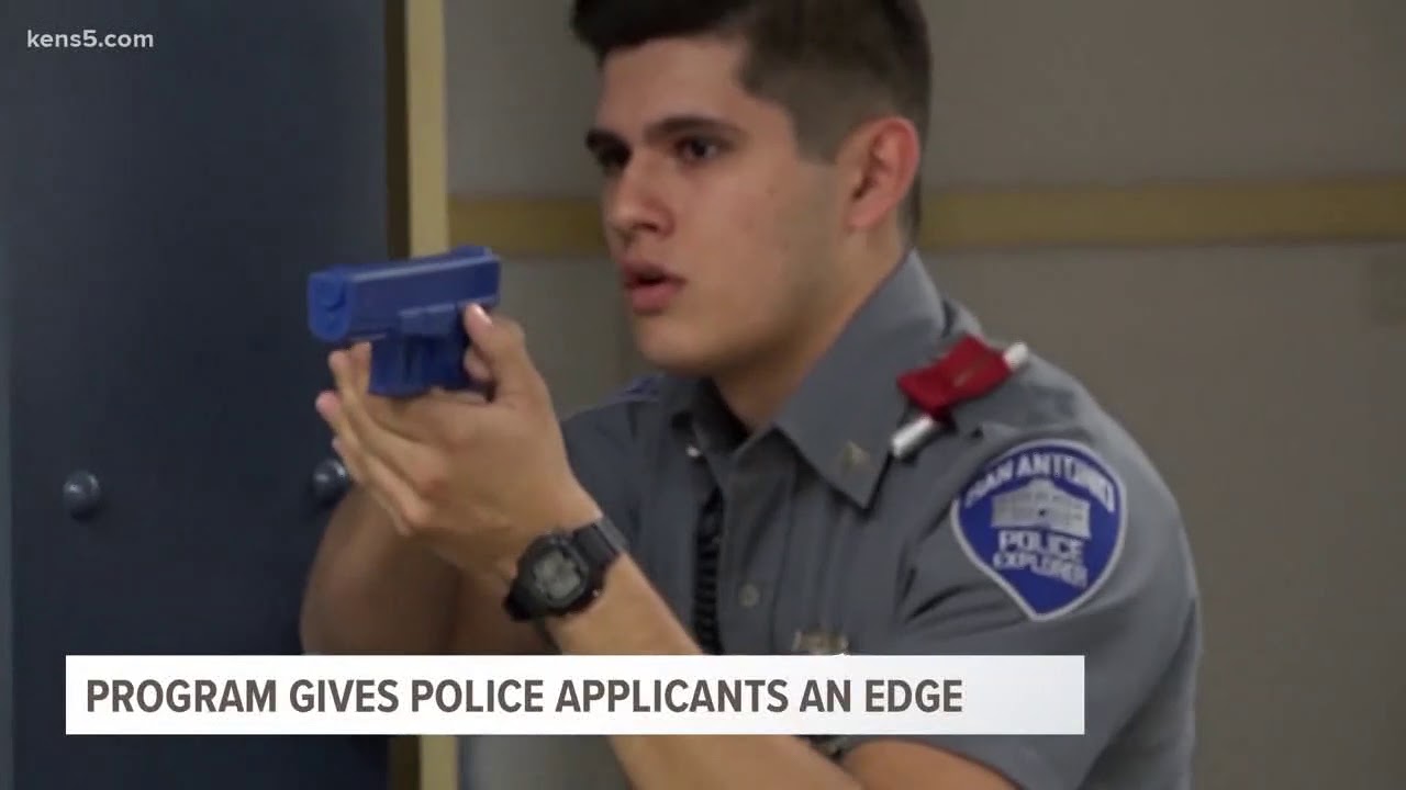 SAPD explorers go through shooter training - YouTube