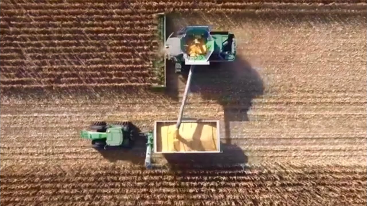 North Dakota Corn Harvest in 5 minutes - YouTube