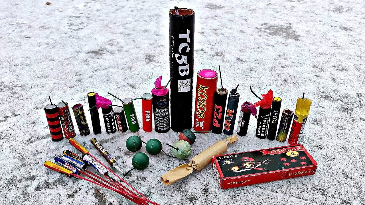 🔥BIG FIRECRACKERS vs ICE ️💣💥 - YouTube