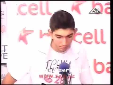 Sarki soylerken ben ben !