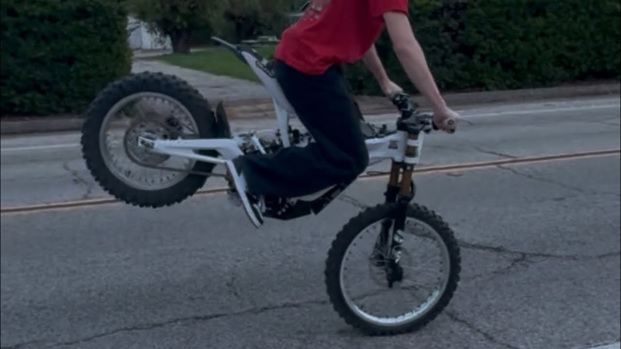 Surron upgrades (stem lock) - YouTube