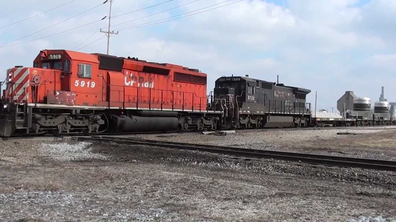 U.S. Department of Defense Nuclear Casks Train - YouTube