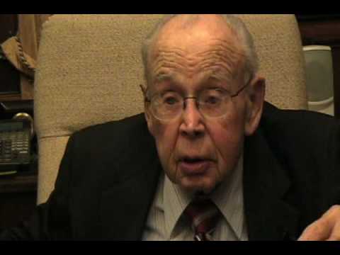 Wesley Brown: 102-year-old federal judge still works full-time - YouTube